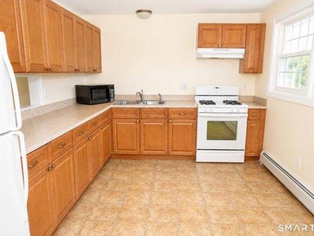 condo with 2 bedroom, Watertown CT ES104810017