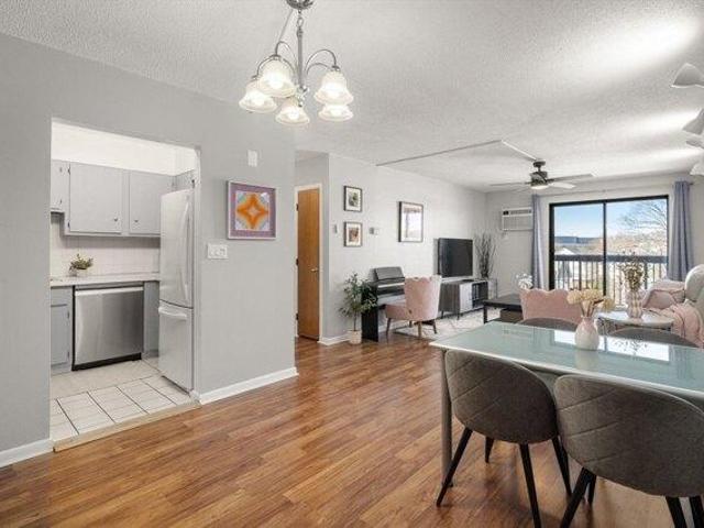 condo with 2 bedroom, Watertown MA DLS102315676