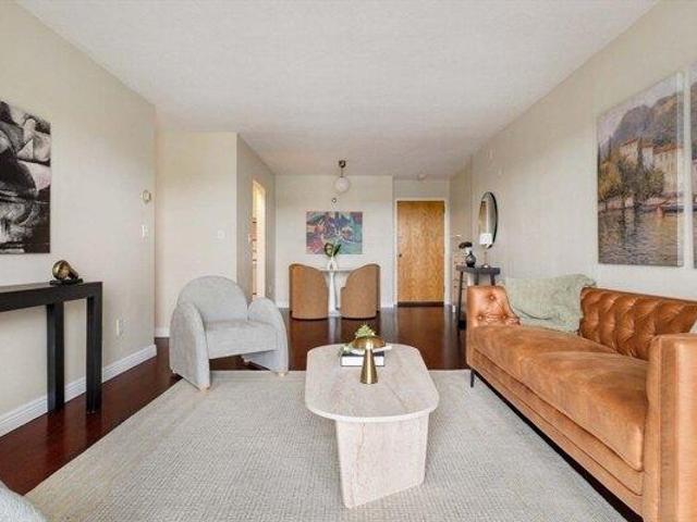 condo with 2 bedroom, Watertown MA DLS102959771