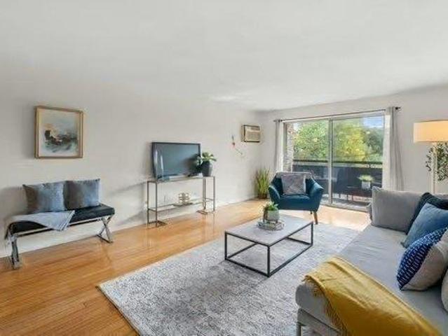 condo with 2 bedroom, Watertown MA DS101998722