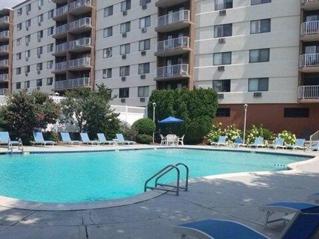 condo with 2 bedroom, Watertown MA DS102279817