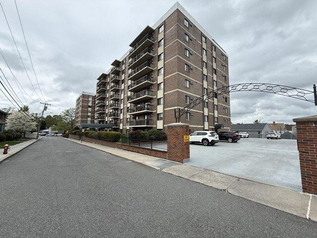 condo with 2 bedroom, Watertown MA DS103441024