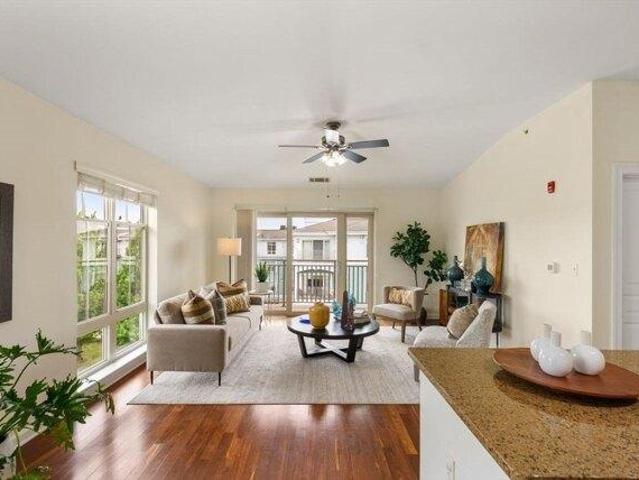 condo with 2 bedroom, Watertown MA DS103496753