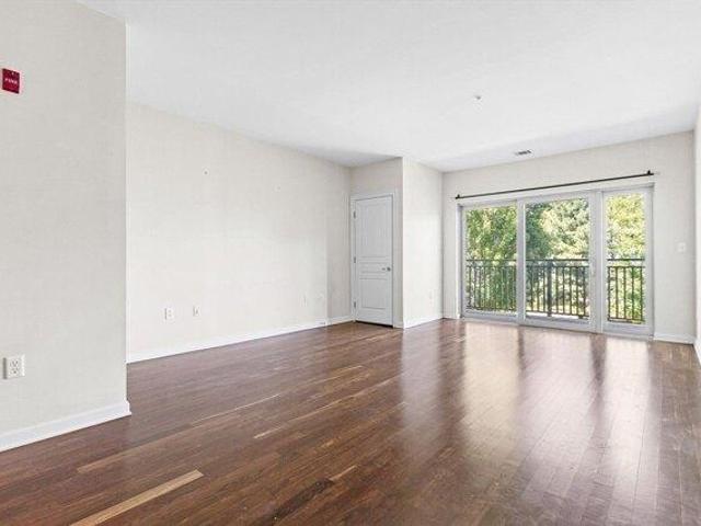 condo with 2 bedroom, Watertown MA DS104115906