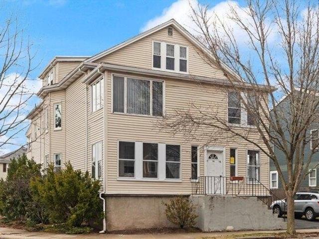 condo with 2 bedroom, Watertown MA ES103433434
