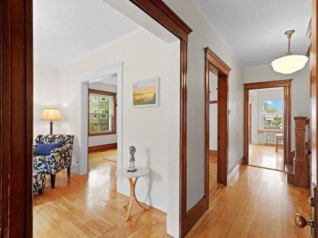 condo with 2 bedroom, Watertown MA ES103444624