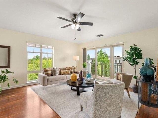 condo with 2 bedroom, Watertown MA ES103496753