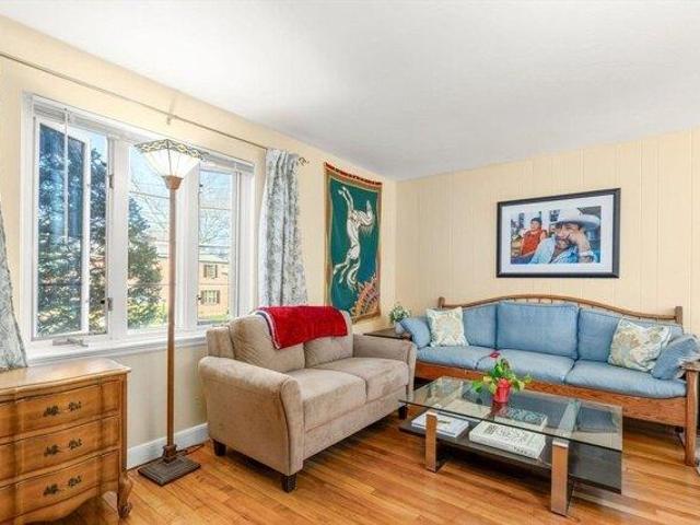 condo with 2 bedroom, Watertown MA ES103496961