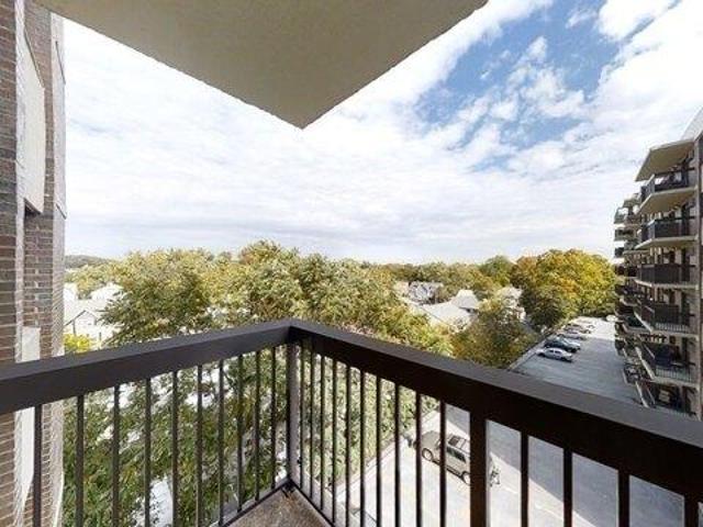 condo with 2 bedroom, Watertown MA ES105109718