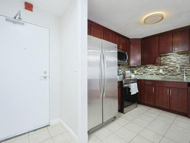 condo with 2 bedroom, Watertown MA ES105143831