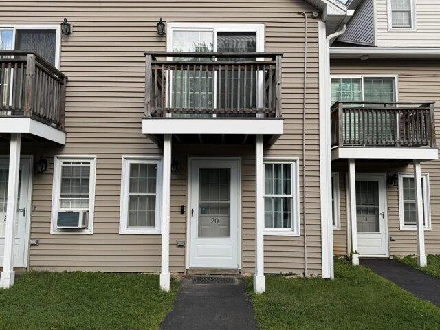 condo with 2 bedroom, Waterville ME ES105230819