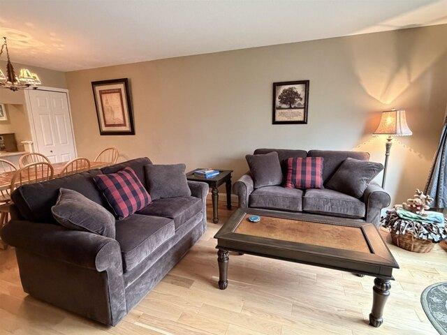 condo with 2 bedroom, Waterville Valley NH DLS102560425