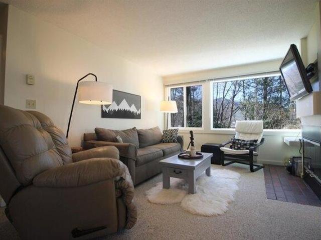 condo with 2 bedroom, Waterville Valley NH DLS102345741
