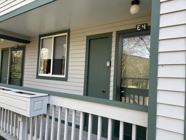 condo with 2 bedroom, Waterville Valley NH DS104009980