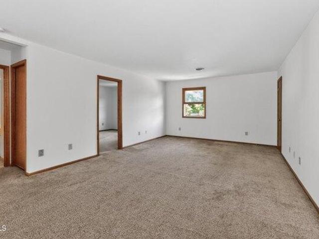 condo with 2 bedroom, Watervliet NY ES103626173