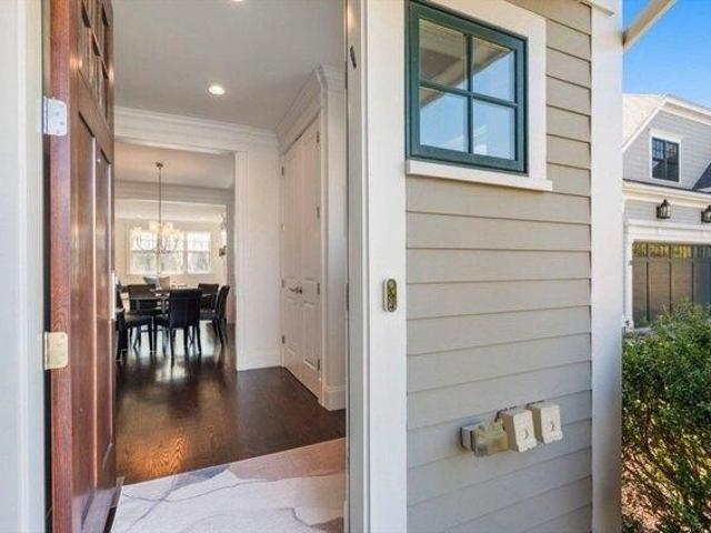 condo with 2 bedroom, Wayland MA ES104757302