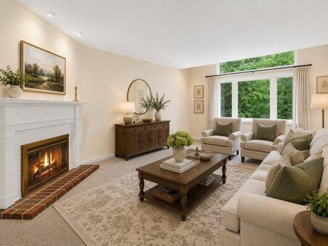 condo with 2 bedroom, Wayland MA ES105041247