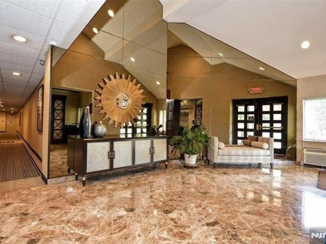 condo with 2 bedroom, Wayne NJ DS104375469