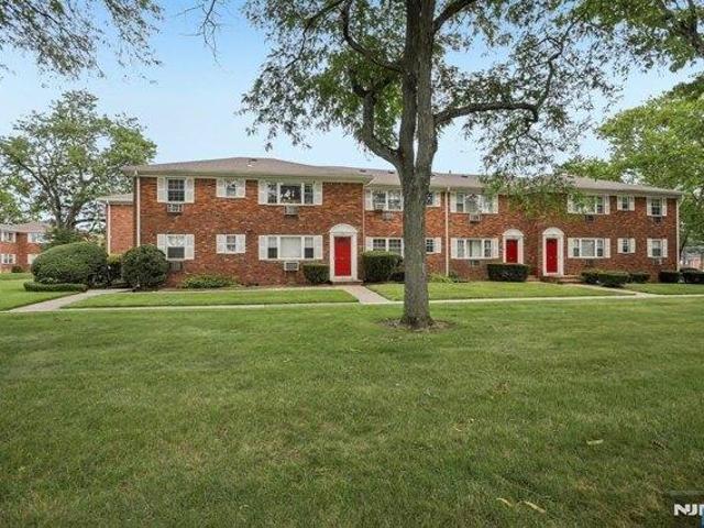 condo with 2 bedroom, Wayne NJ ES104834894