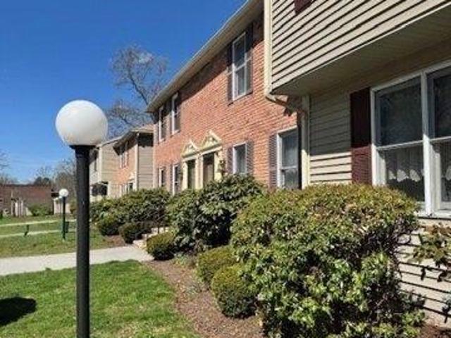 condo with 2 bedroom, Webster MA DLS102961562