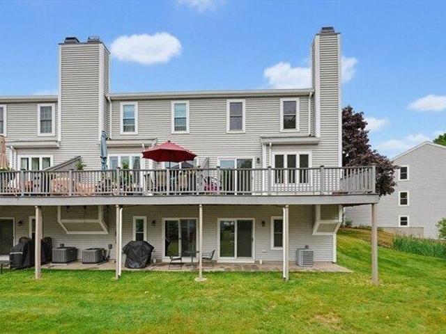 condo with 2 bedroom, Webster MA DS103664098