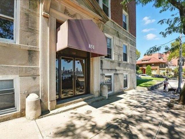 condo with 2 bedroom, Weehawken NJ DS101799973