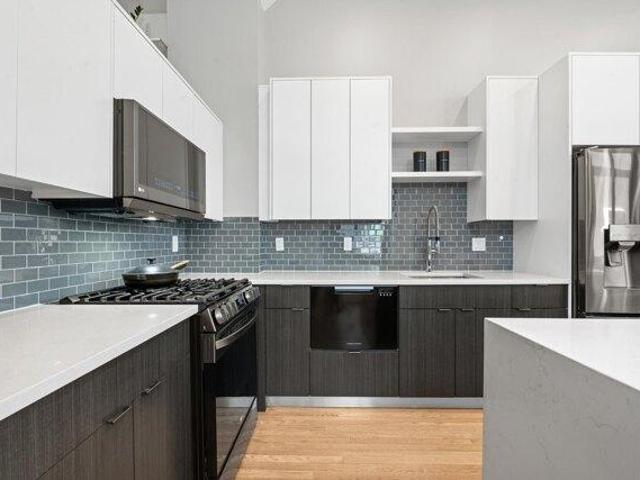 condo with 2 bedroom, Weehawken NJ DS104237033