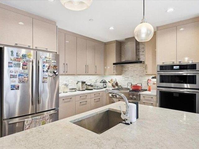 condo with 2 bedroom, Weehawken NJ ES104810441