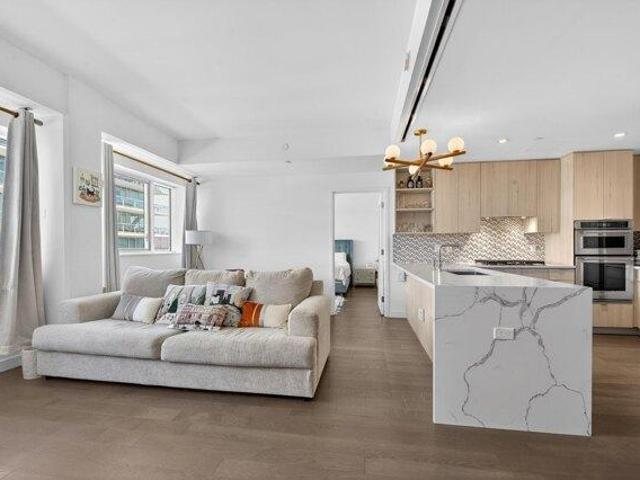 condo with 2 bedroom, Weehawken NJ ES104834354
