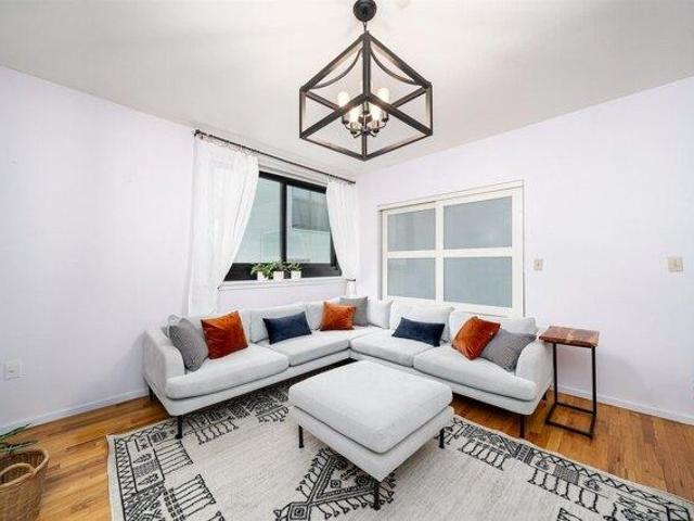 condo with 2 bedroom, Weehawken NJ ES104151826