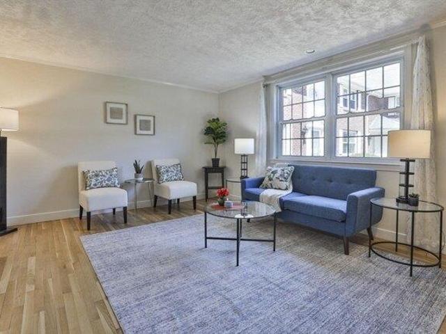 condo with 2 bedroom, Wellesley MA ES102959356