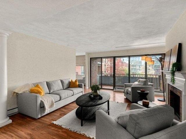 condo with 2 bedroom, Wellesley MA ES103016794