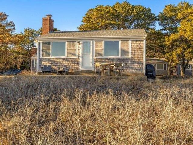 condo with 2 bedroom, Wellfleet MA DLS102728171