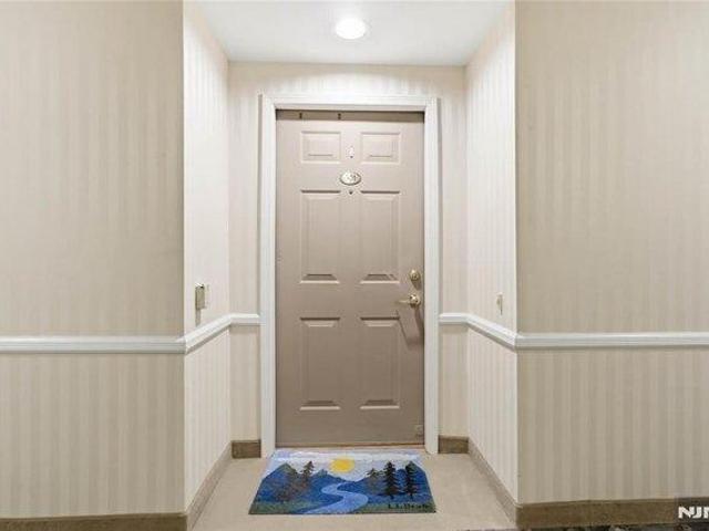 condo with 2 bedroom, West Milford NJ DLS102729565