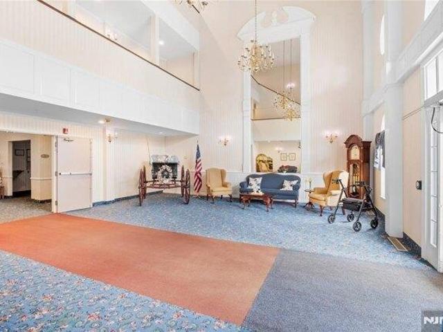 condo with 2 bedroom, West Milford NJ DS103665464