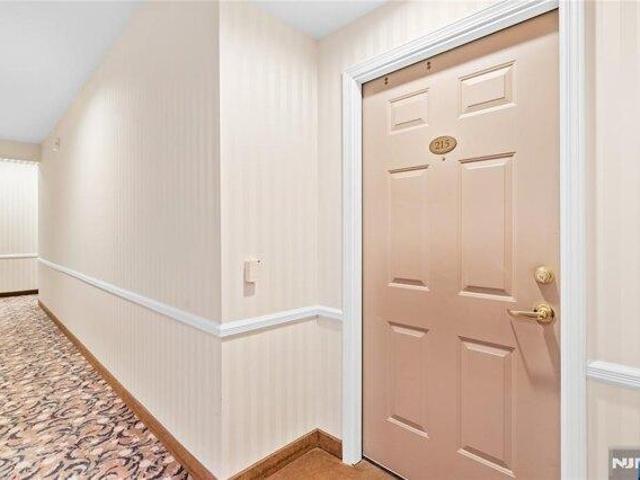 condo with 2 bedroom, West Milford NJ ES103665464