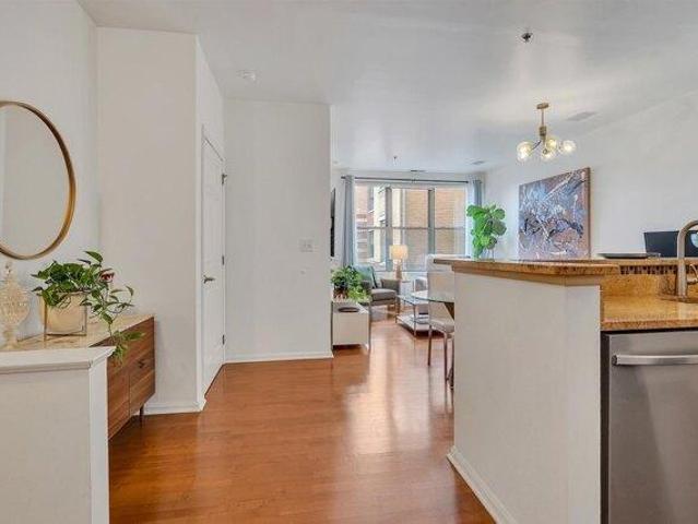 condo with 2 bedroom, West New York NJ DLS102475540