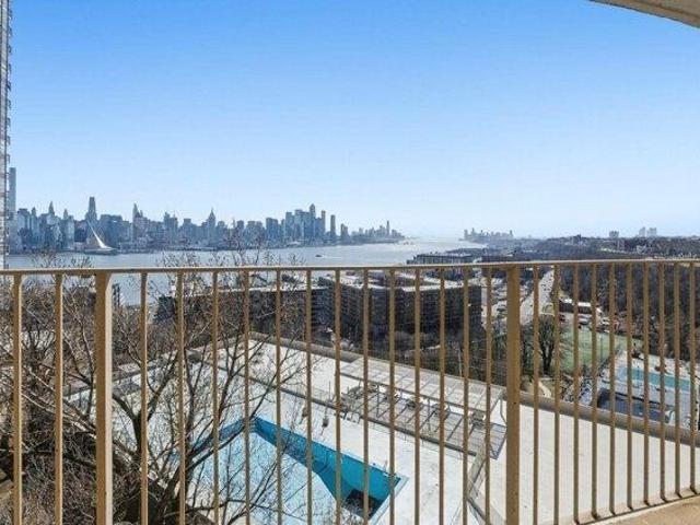 condo with 2 bedroom, West New York NJ DS102531639