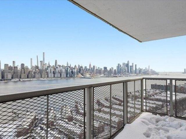condo with 2 bedroom, West New York NJ DS102825009