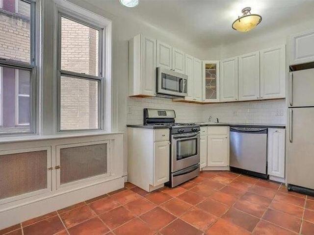 condo with 2 bedroom, West New York NJ ES104539135