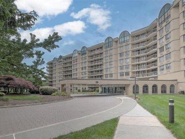 condo with 2 bedroom, West Orange NJ DLS102777380