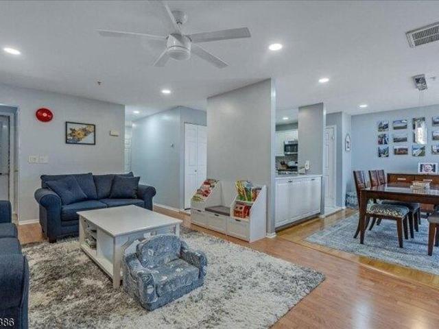 condo with 2 bedroom, West Orange NJ DS102528187