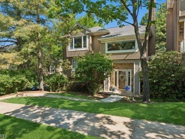 condo with 2 bedroom, West Orange NJ DS103665791
