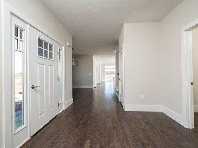 condo with 2 bedroom, West Bridgewater MA ES104151290