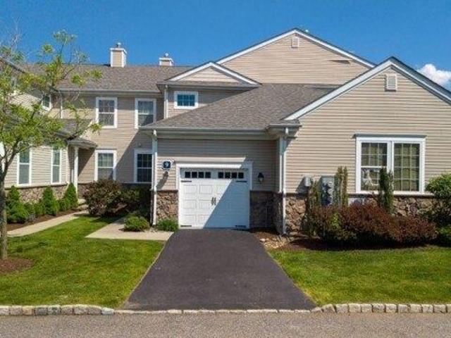 condo with 2 bedroom, West Caldwell NJ DS104189277