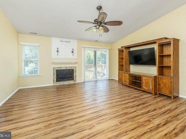 condo with 2 bedroom, West Deptford NJ ES105160275