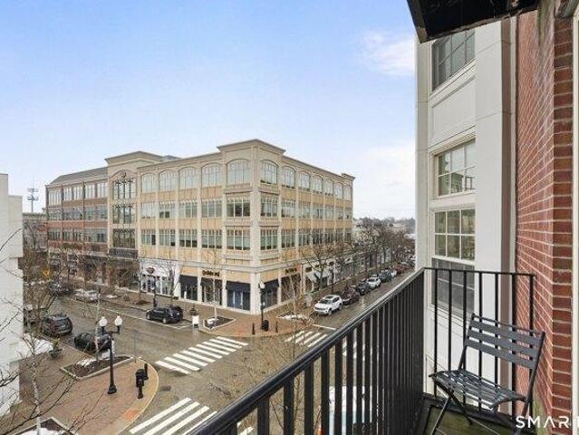 condo with 2 bedroom, West Hartford CT DLS101801599