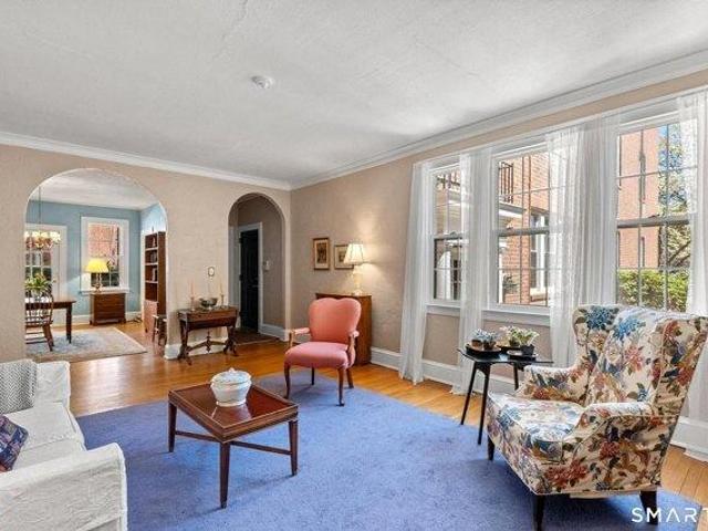 condo with 2 bedroom, West Hartford CT ES104514774