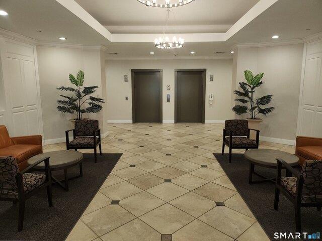 condo with 2 bedroom, West Hartford CT ES103440096