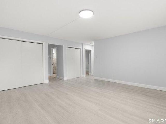 condo with 2 bedroom, West Haven CT DLS102218604